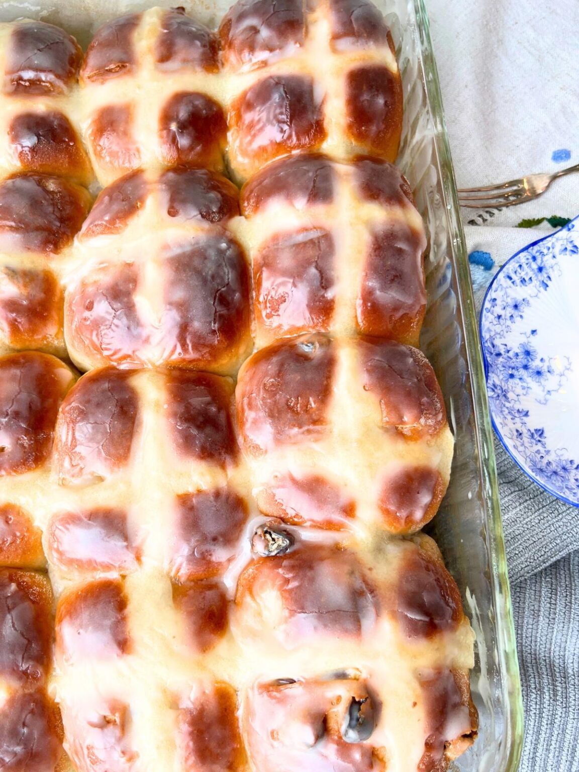 The Best Traditional Hot Cross Buns - Flour and Filigree