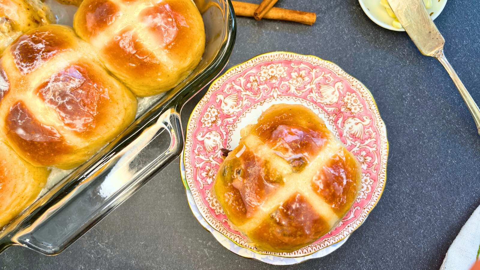 The Best Traditional Hot Cross Buns - Flour and Filigree