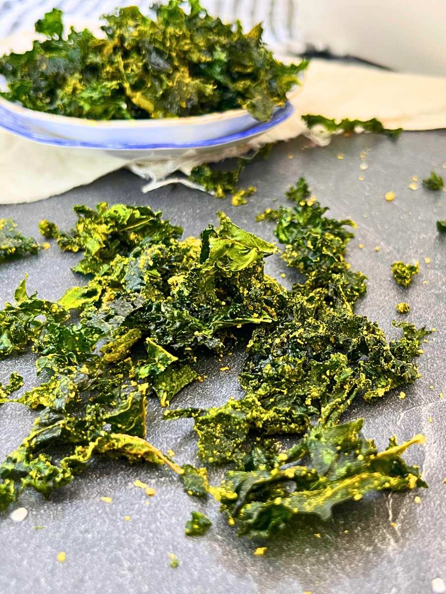 Crispy Kale Chips with Nutritional Yeast - Flour and Filigree