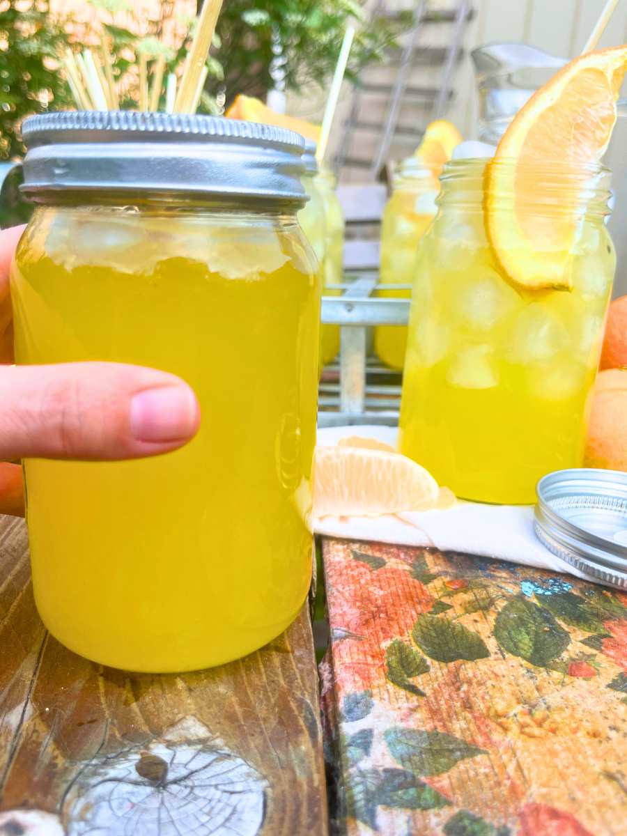 Old-Fashioned Homemade Orangeade Recipe with Fresh Oranges! - Flour and ...