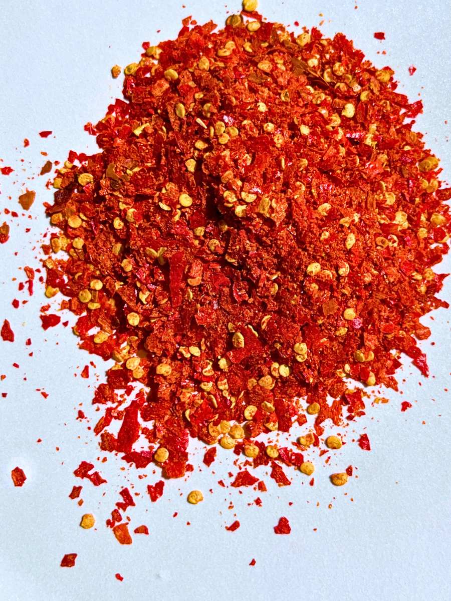 How to Make Homemade Chili Flakes: A Simple Step-by-Step Guide - Flour ...