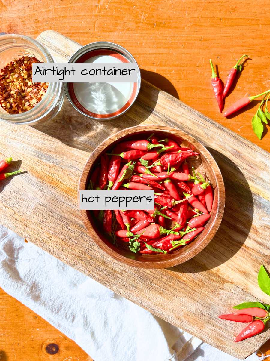 How to Make Homemade Chili Flakes: A Simple Step-by-Step Guide - Flour ...
