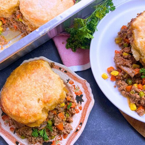 Easy Ground Beef Biscuit Top Pot Pie | Freezer-Friendly Dinner Recipe ...
